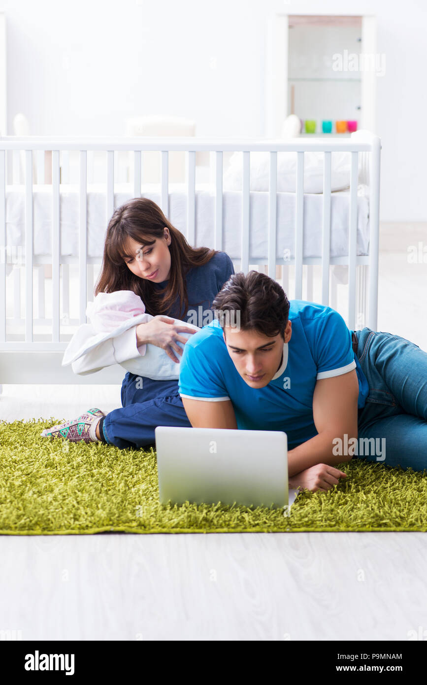 Father babysitting working mother hi-res stock photography and images ...