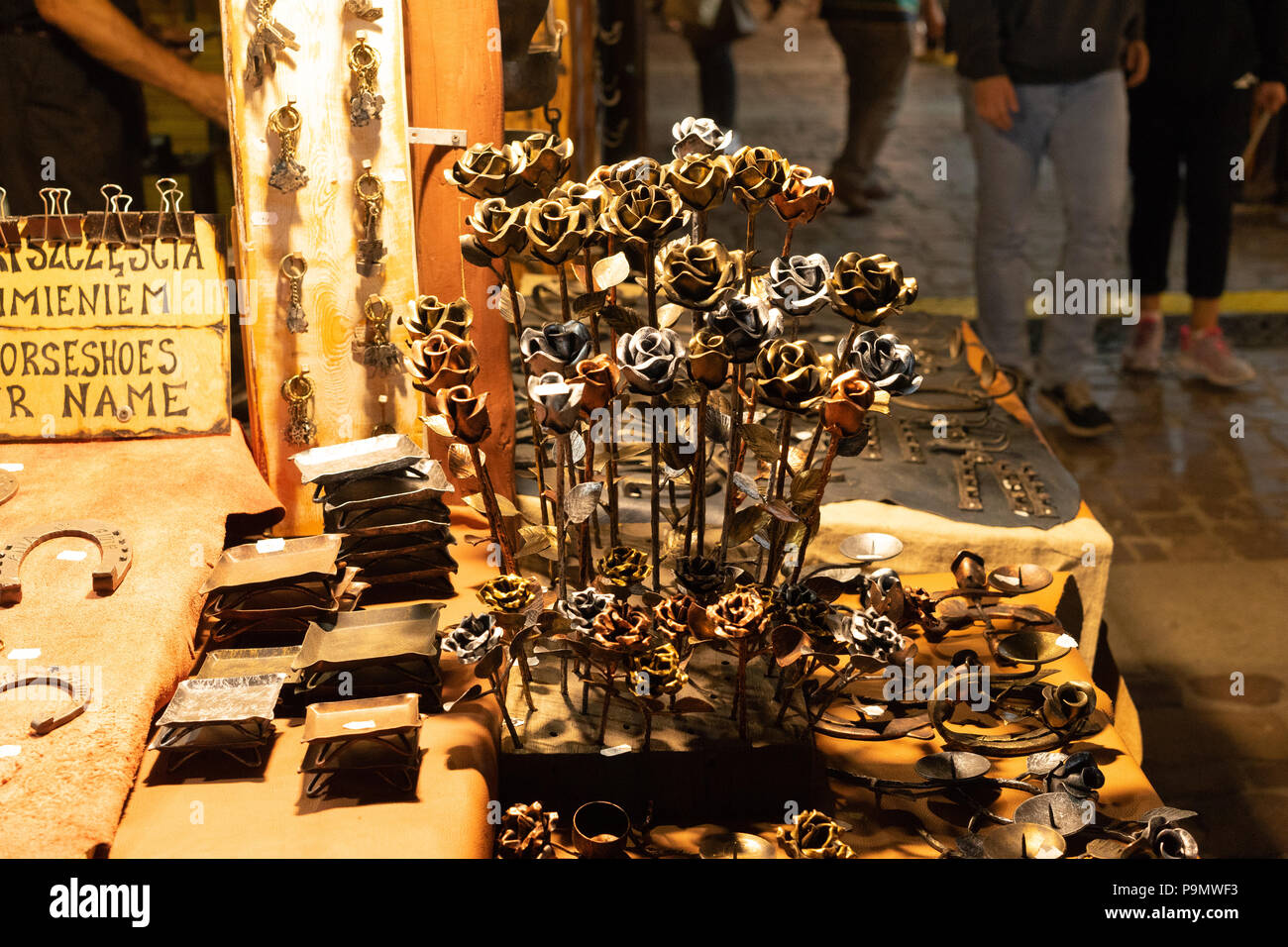 Handy craft hi-res stock photography and images - Alamy