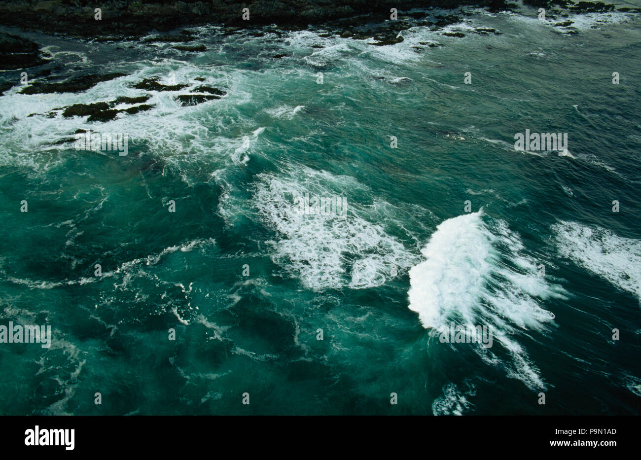 Aerial view coastline ocean waves hi-res stock photography and images ...