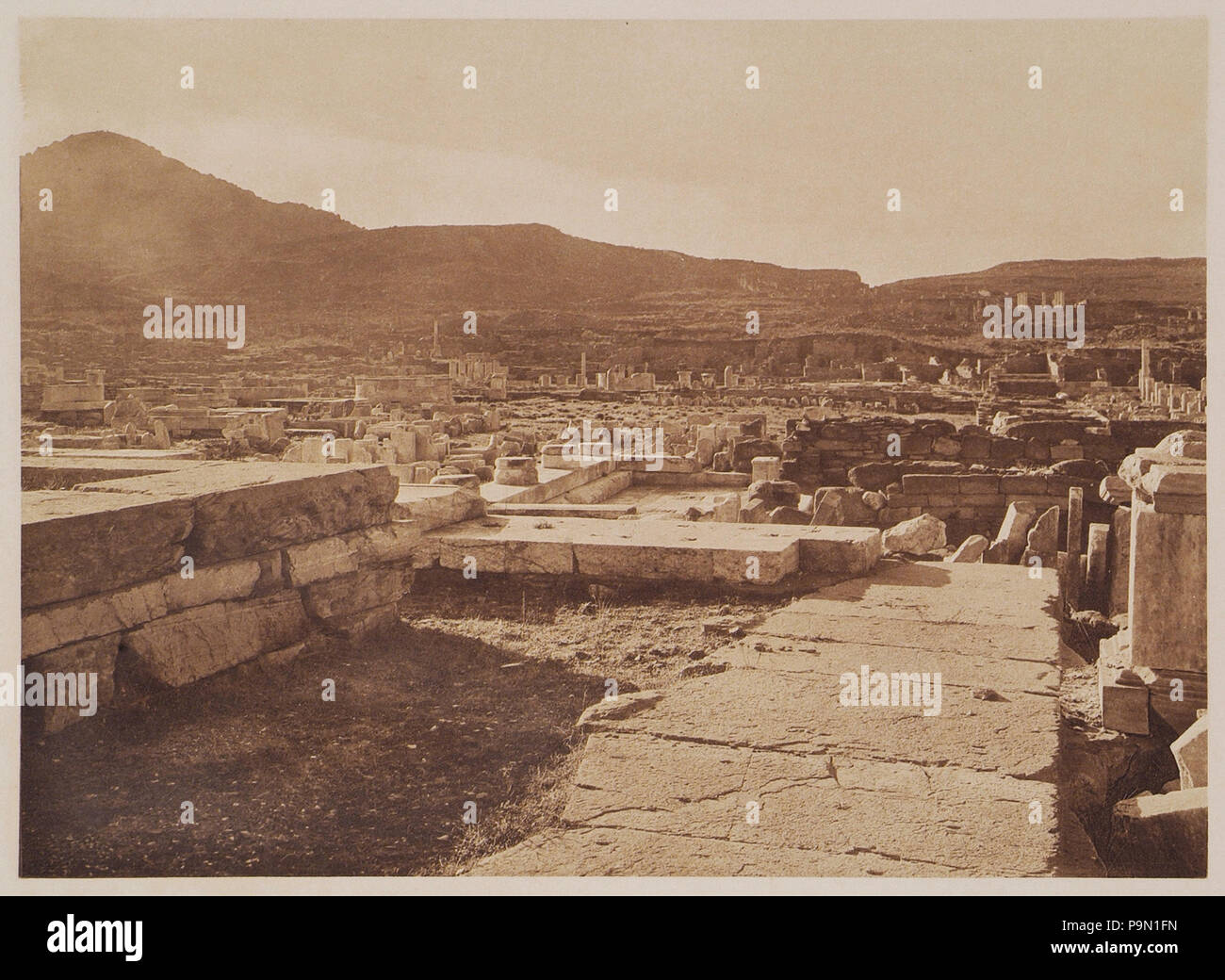 300 Soubassement du Temple d'Apollon, à Délos - Baud-bovy Daniel ...