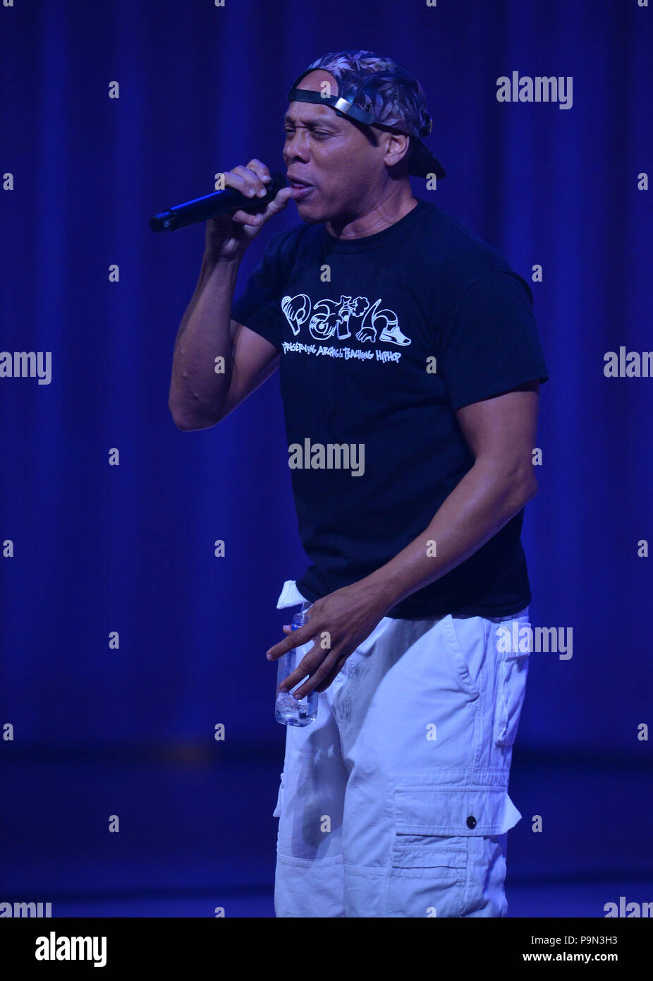 performs at Adrienne Arsht Center for the Performing Arts - Knight ...