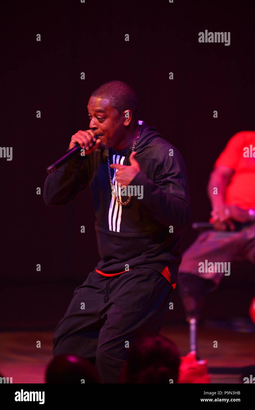 performs at Adrienne Arsht Center for the Performing Arts - Knight ...