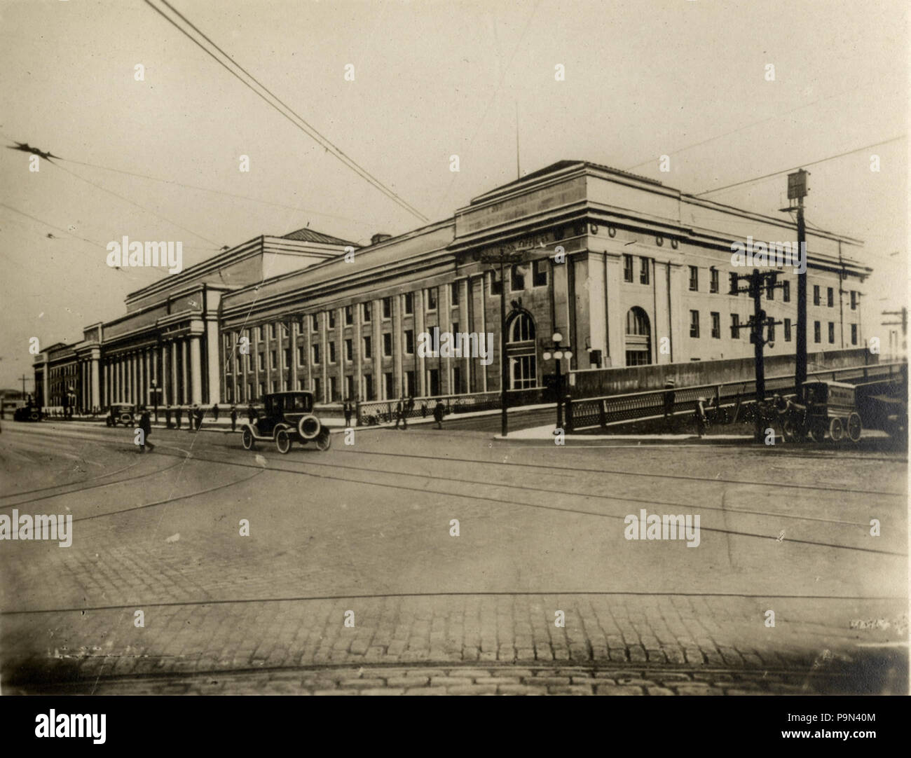 320 Union Station, Toronto (circa 1925) (37993892186 Stock Photo - Alamy