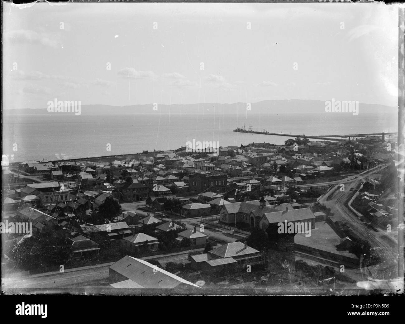 River thames landscape view Black and White Stock Photos & Images - Alamy