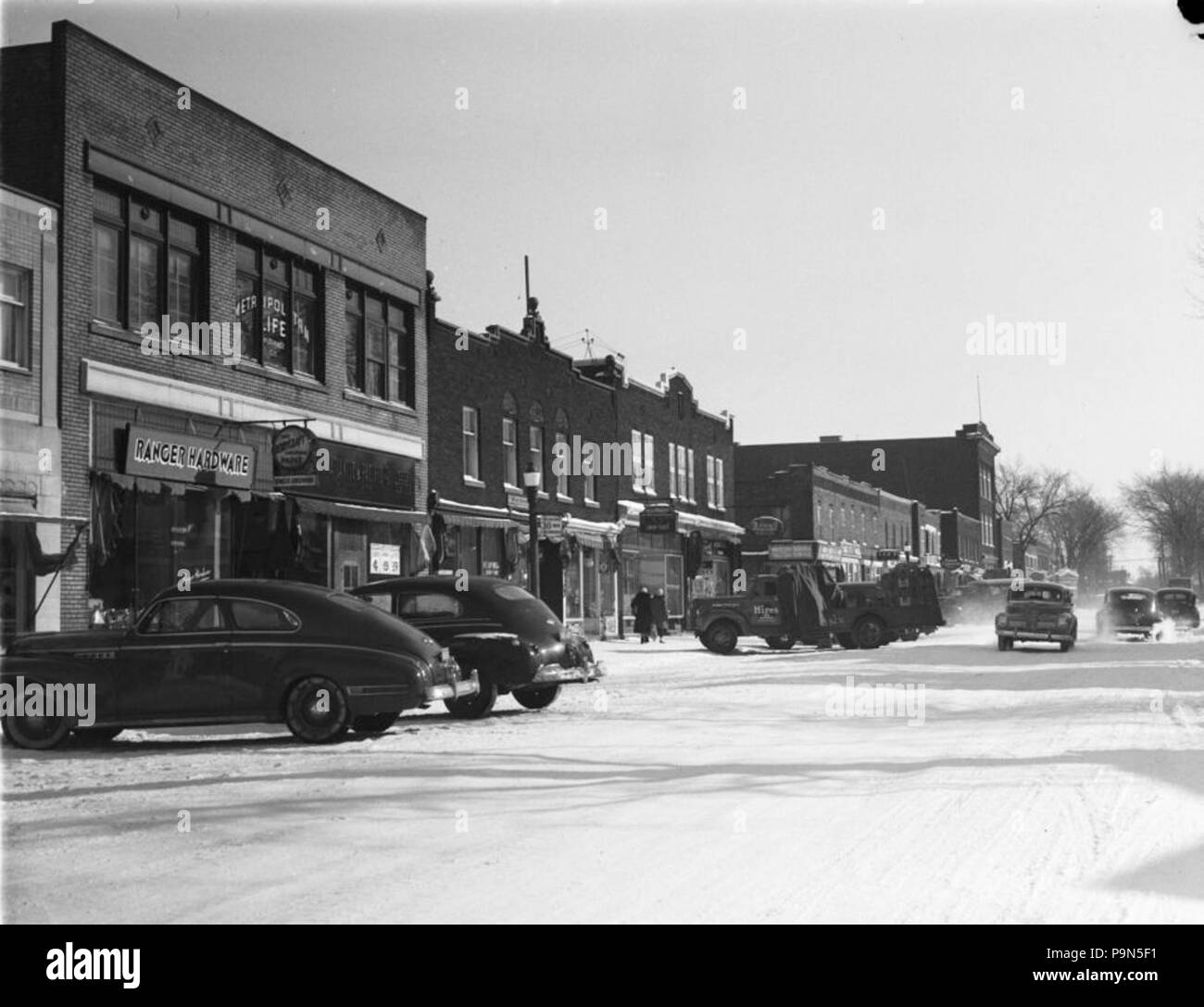 325 View. Victoria St. - St. Lambert BAnQ P48S1P14443 Stock Photo - Alamy