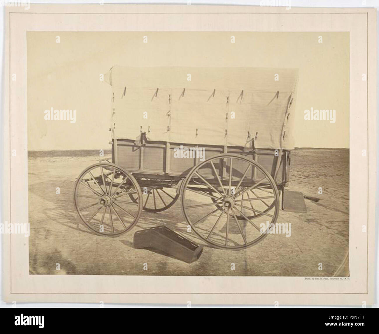 9 (Howard ambulance, side view, wooden box (for limb support ...