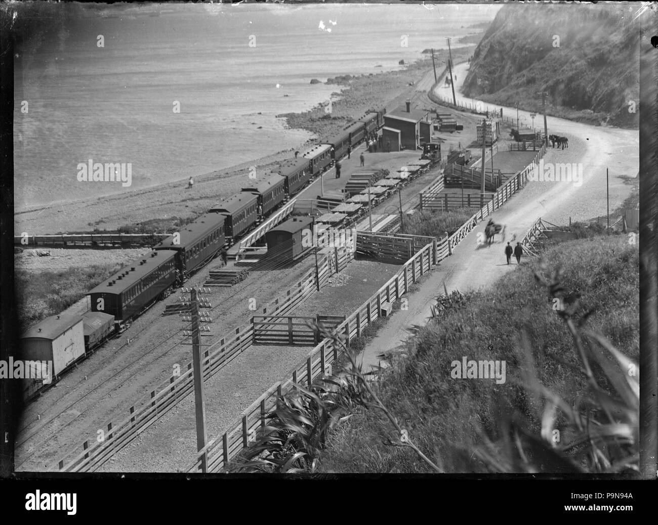 Railway goods yards hi-res stock photography and images - Alamy
