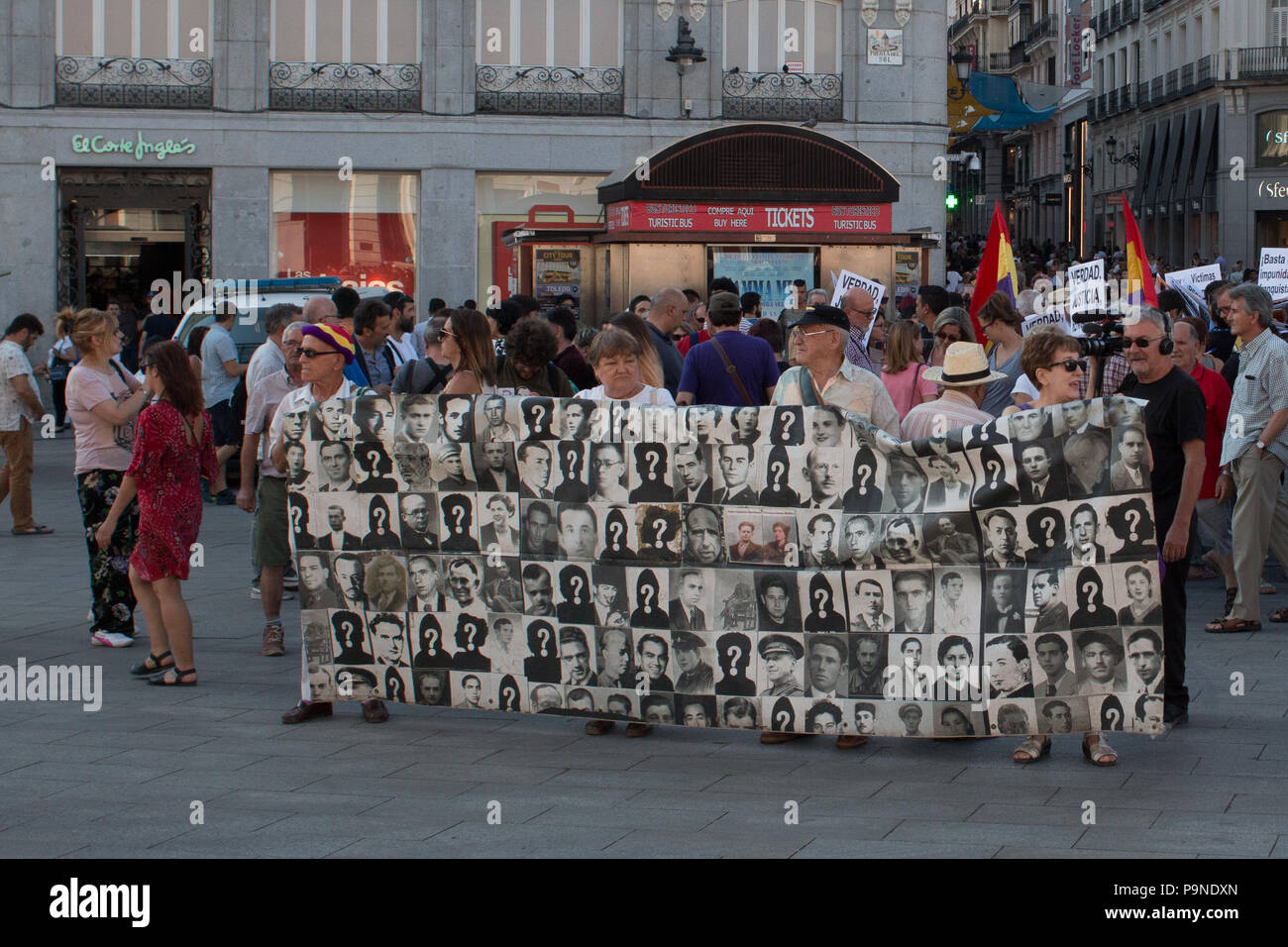 Franco dictatorship victims hi-res stock photography and images - Alamy