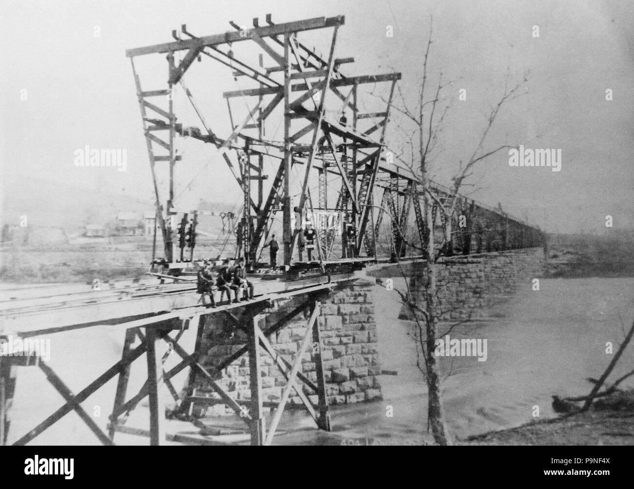 22 1890 - Building the New Jersey Central Railroad bridge over the ...
