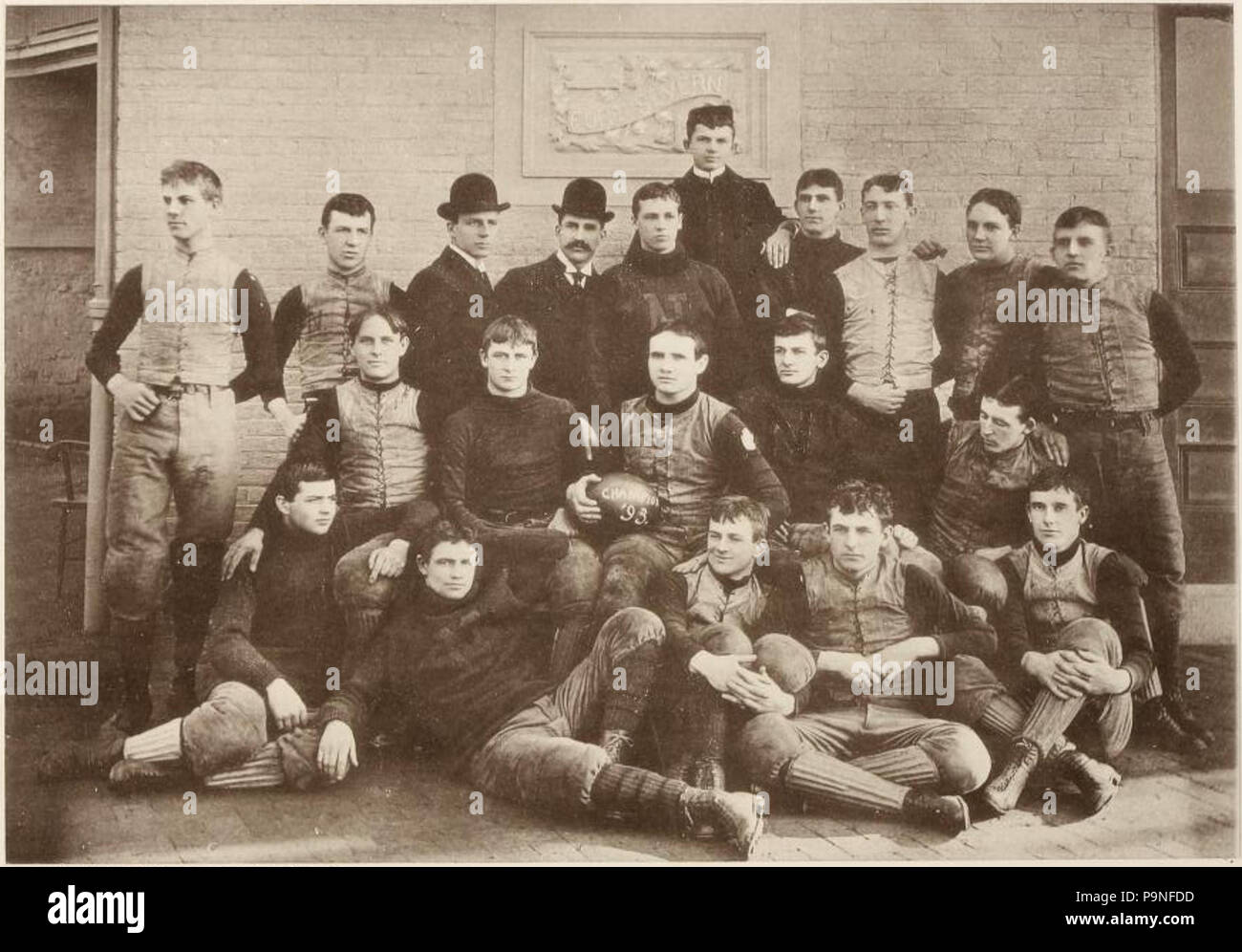 Naval academy team hi-res stock photography and images - Alamy