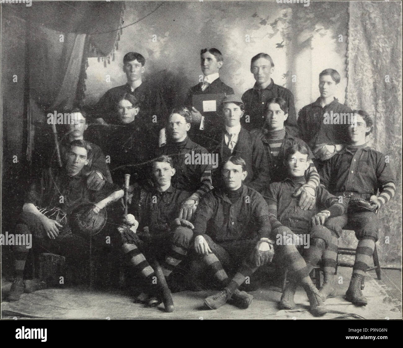 Baseball 1900 hi-res stock photography and images - Alamy