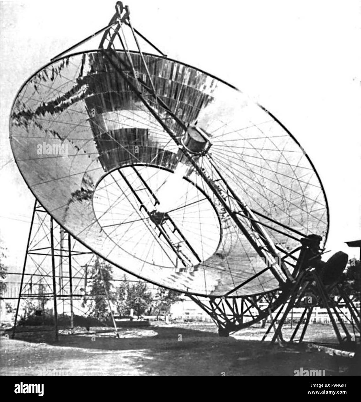 Technology solar Black and White Stock Photos & Images - Alamy