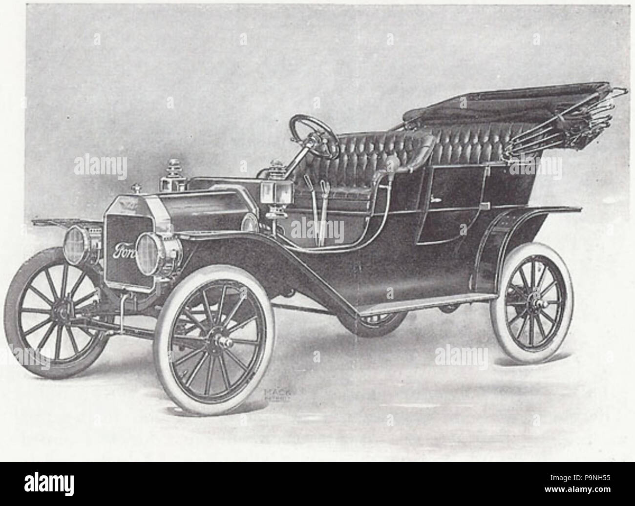 29 1909 Ford Catalog - Model T Touring Car - Left Front Stock Photo - Alamy