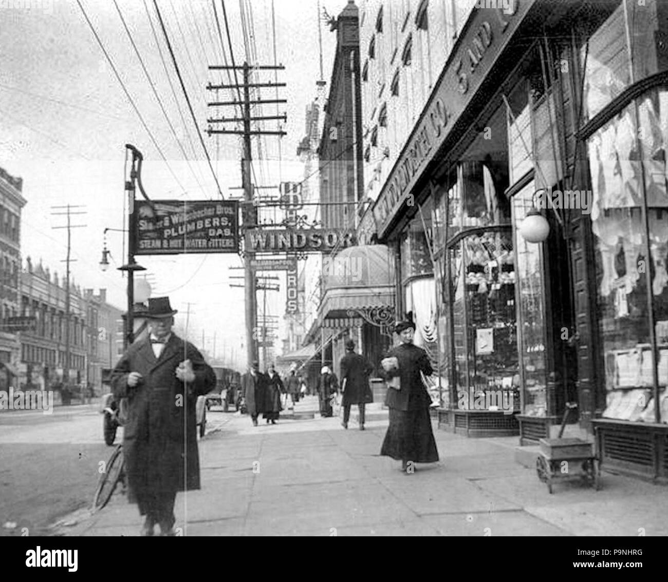 Weest hi-res stock photography and images - Alamy