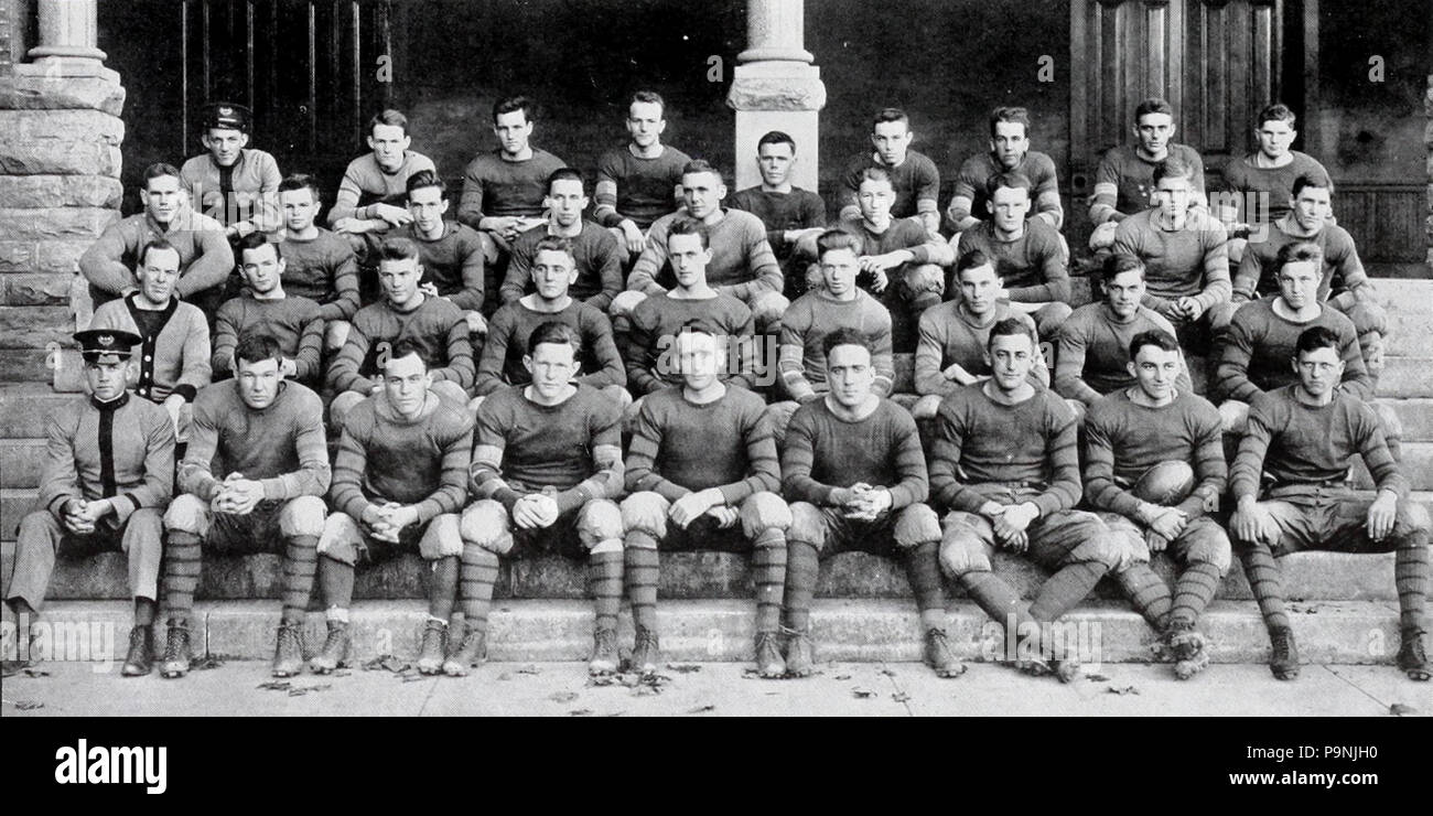 1915 football hi-res stock photography and images - Alamy