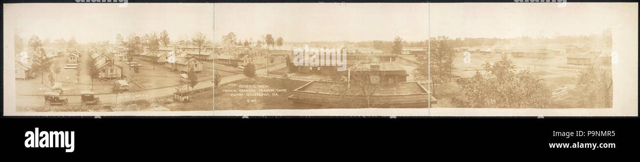 Medical officers training camp hi-res stock photography and images - Alamy