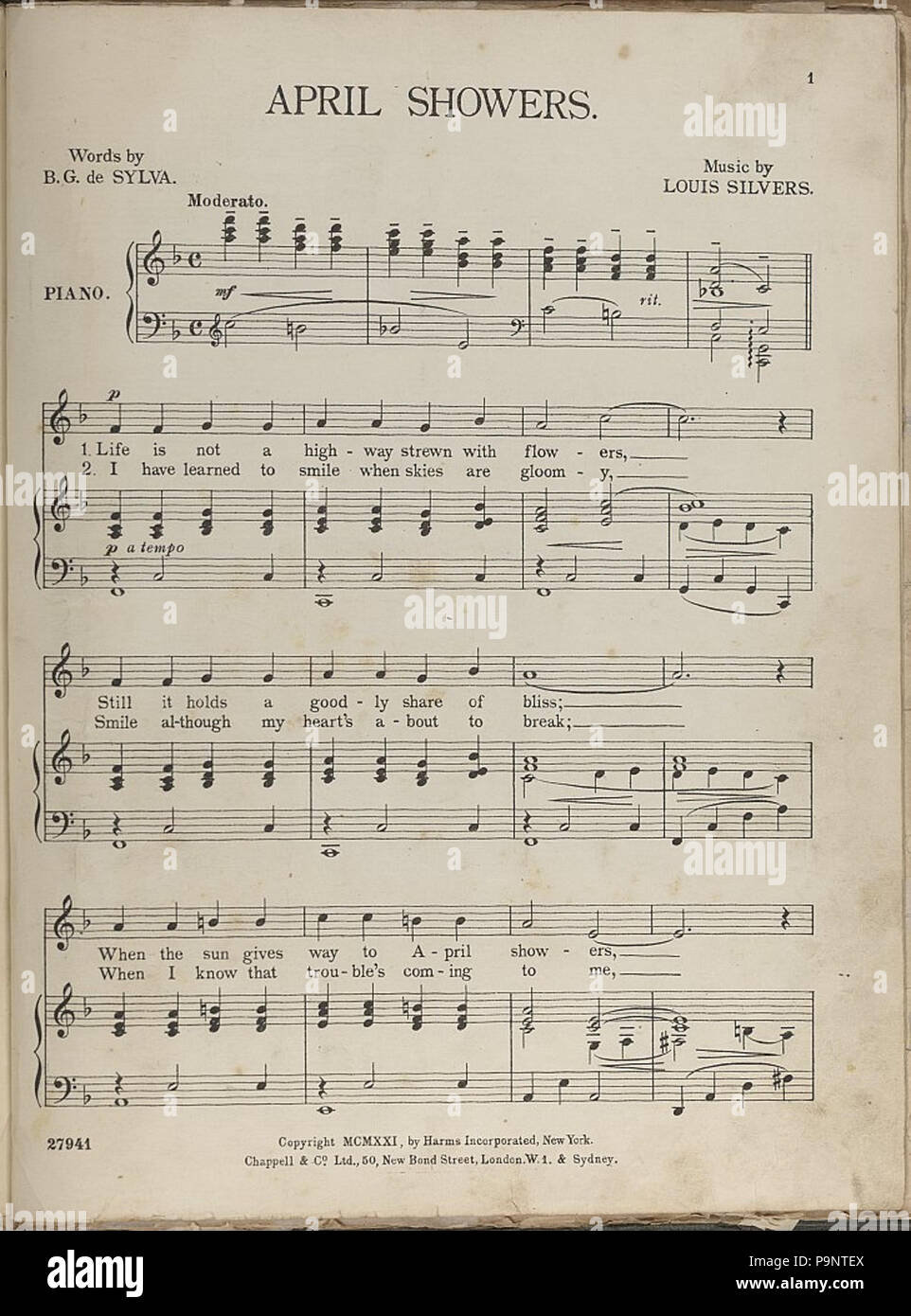 April showers hi-res stock photography and images - Alamy