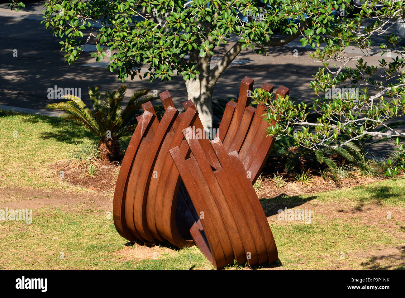 Curved rusty metal hi-res stock photography and images - Alamy