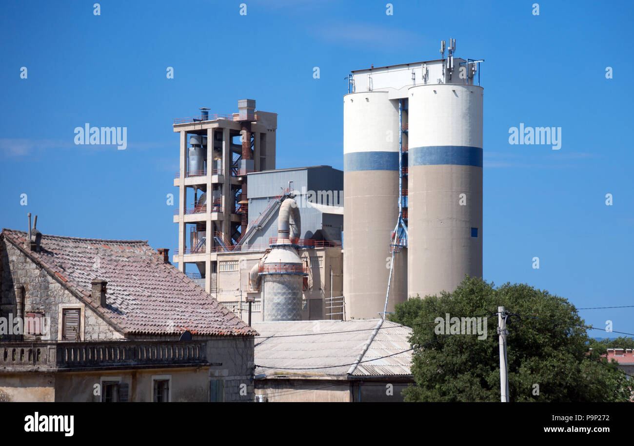 Pollution environment manufacturing cement plant hi-res stock ...