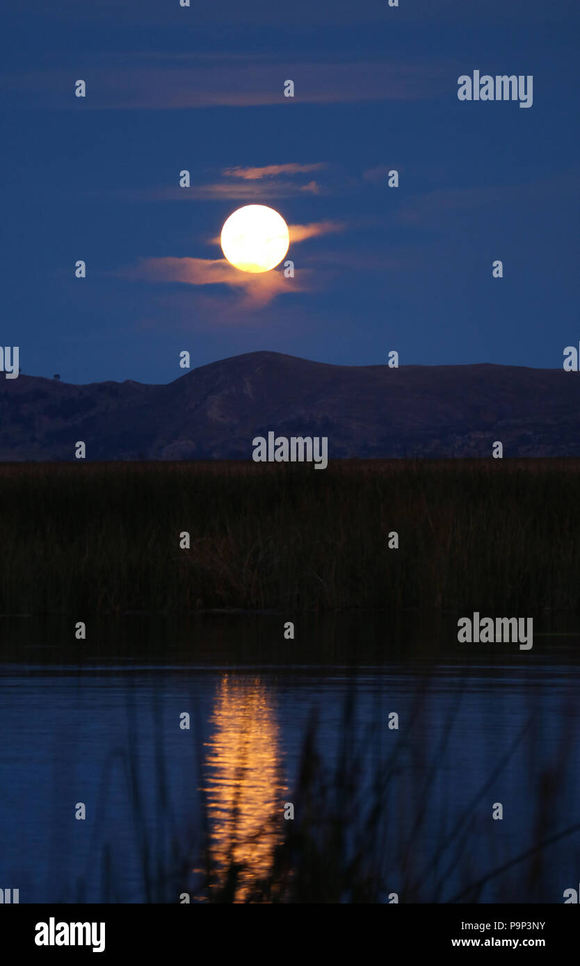 Gorgeous Full Moon View from Uros Floating Islands on Lake Titicaca ...