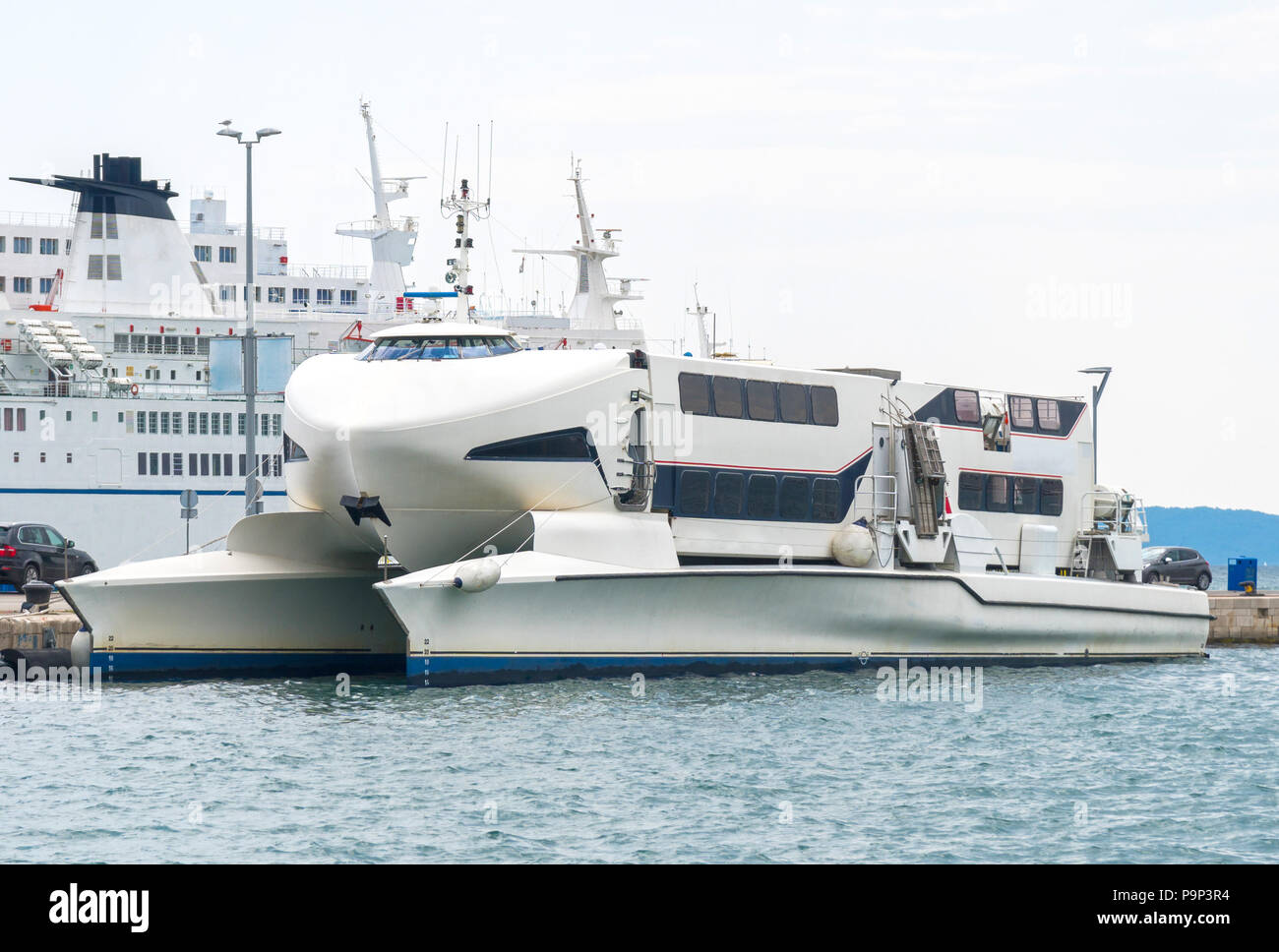 High speed marine craft hi-res stock photography and images - Alamy