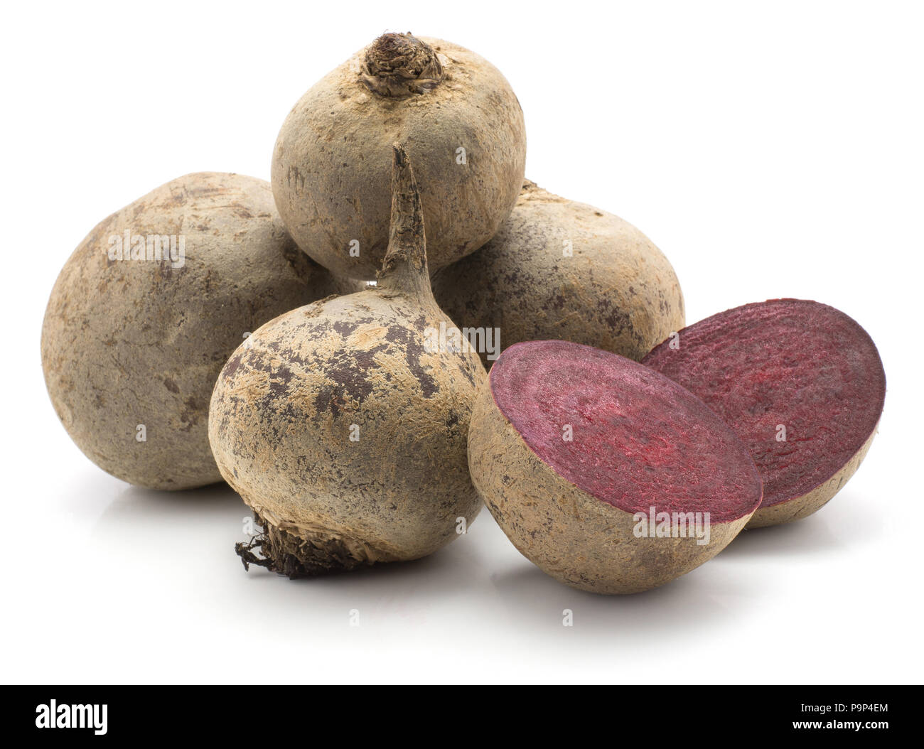 Beetroot (raw red beet) set isolated on white background four bulbs and ...