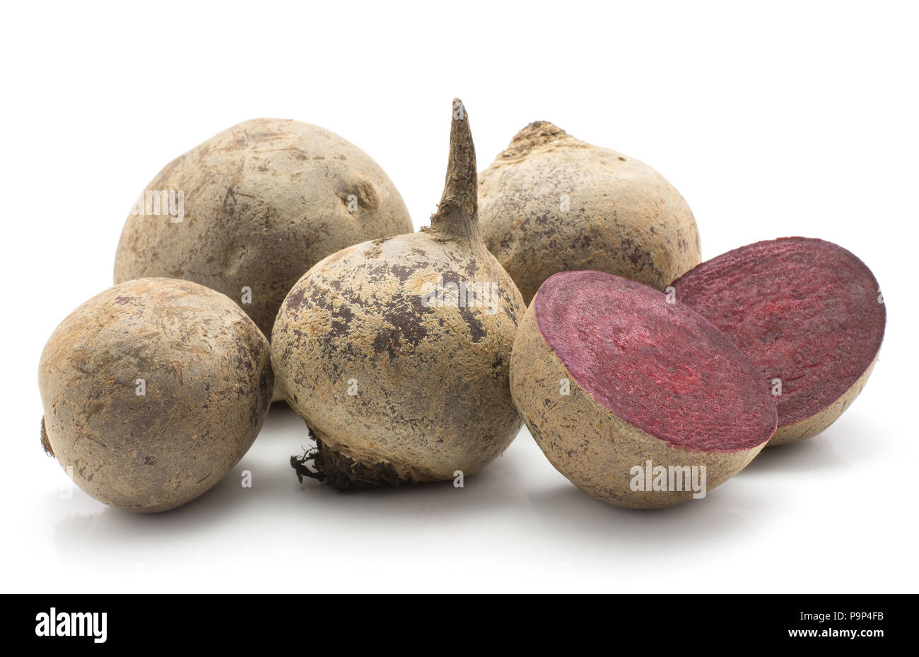 Beetroot (raw red beet) set isolated on white background four bulbs and ...