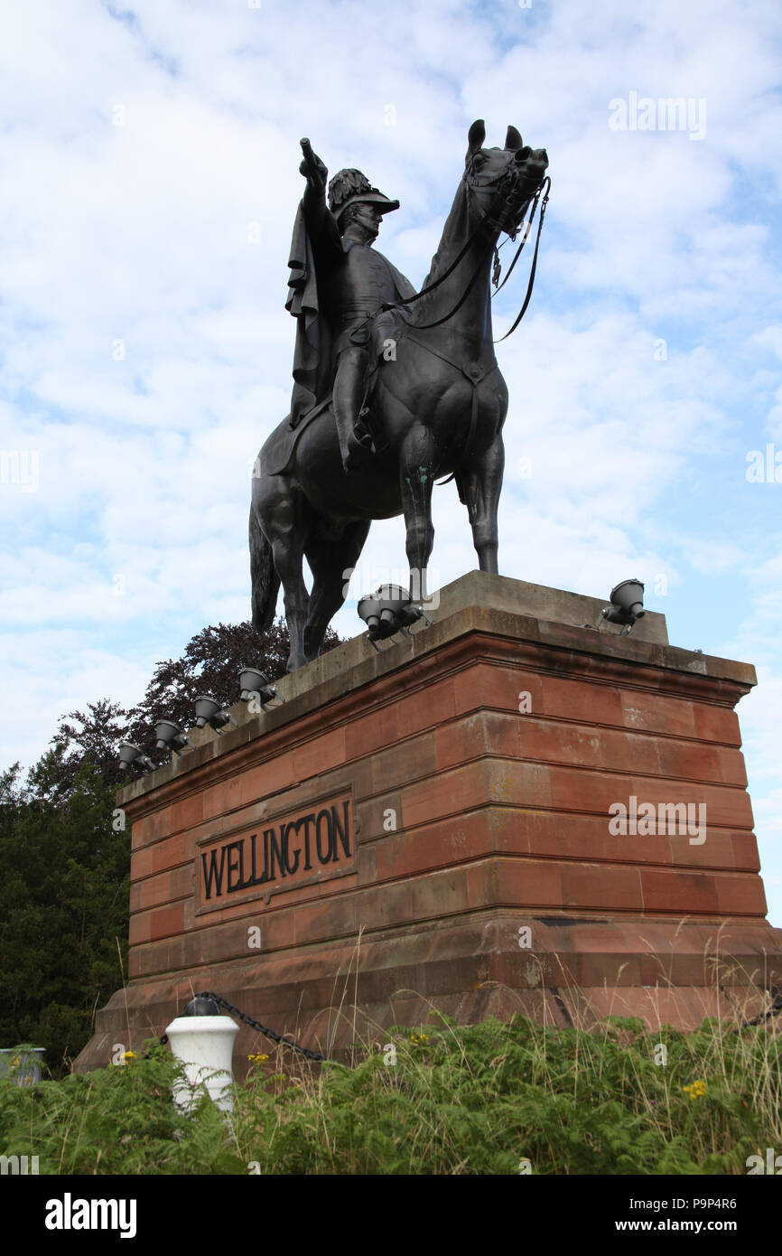 Statue Duke Of Wellington Stock Photos & Statue Duke Of Wellington ...