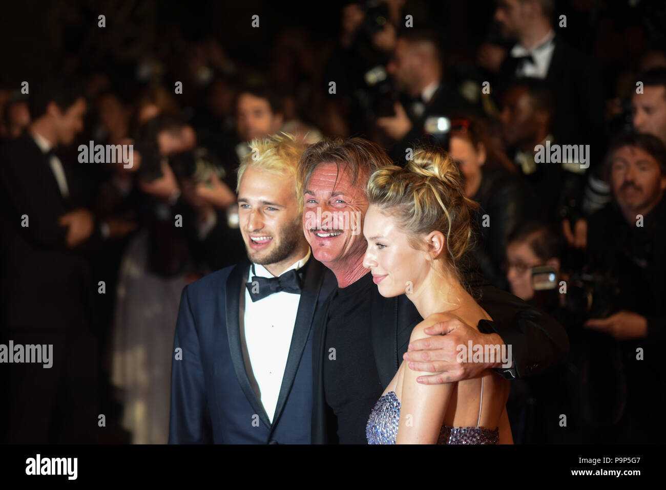 May 20, 2016 - Cannes, France: Dylan Penn, Sean Penn, and Hopper Penn ...
