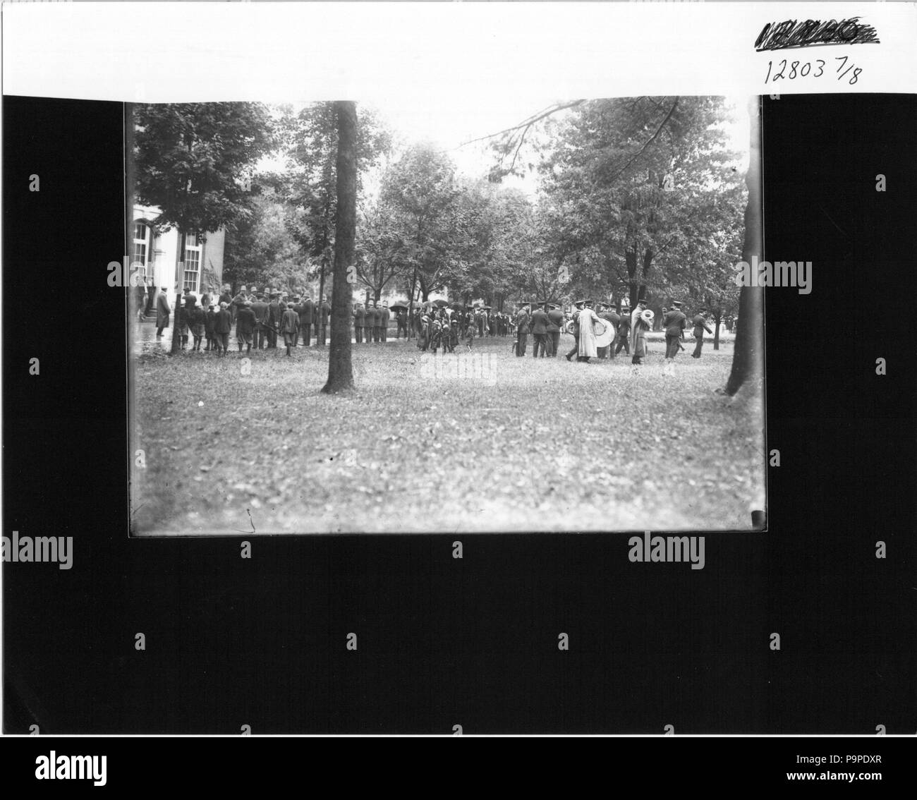 Band atmosphere Black and White Stock Photos & Images - Alamy