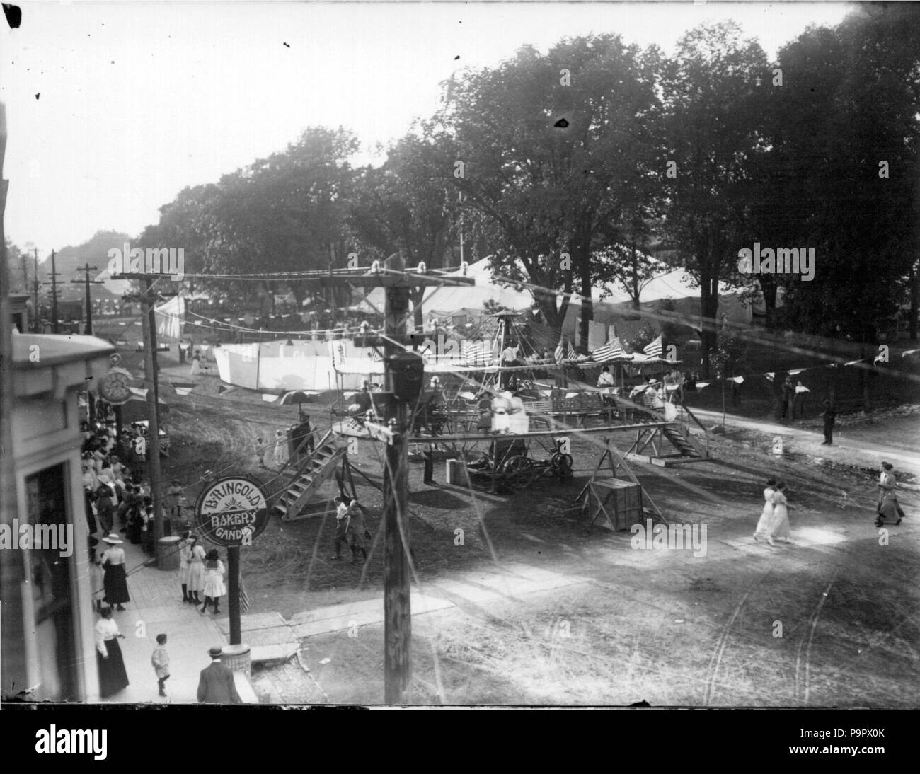 20th century amusement parks hi-res stock photography and images - Alamy