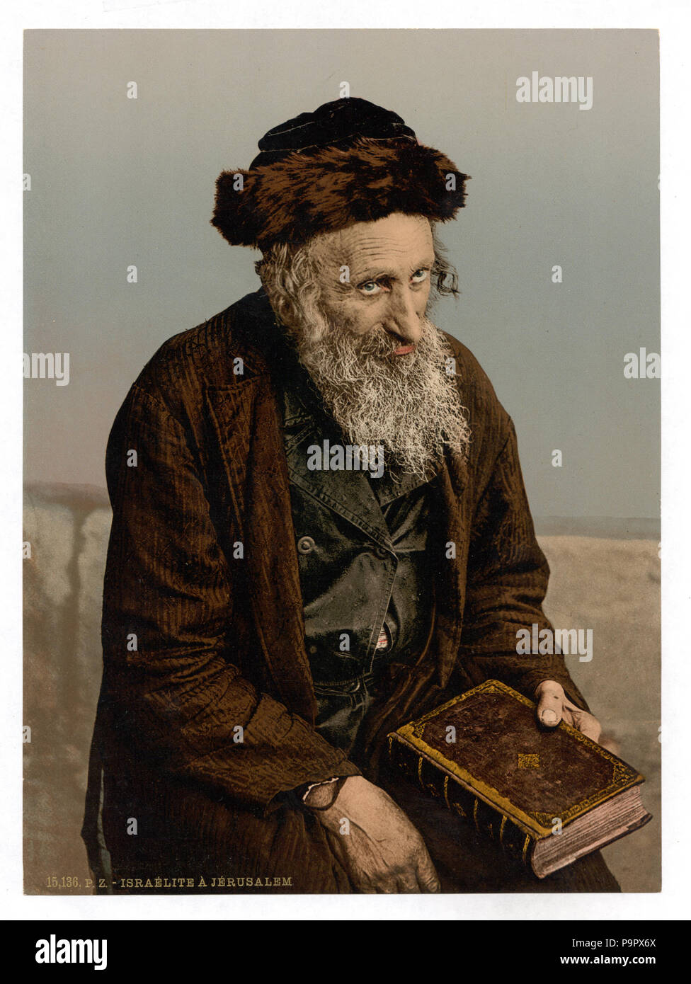 Israelite figures hi-res stock photography and images - Alamy