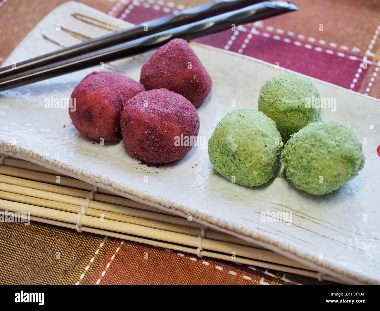 Rice ball cake hi-res stock photography and images - Alamy