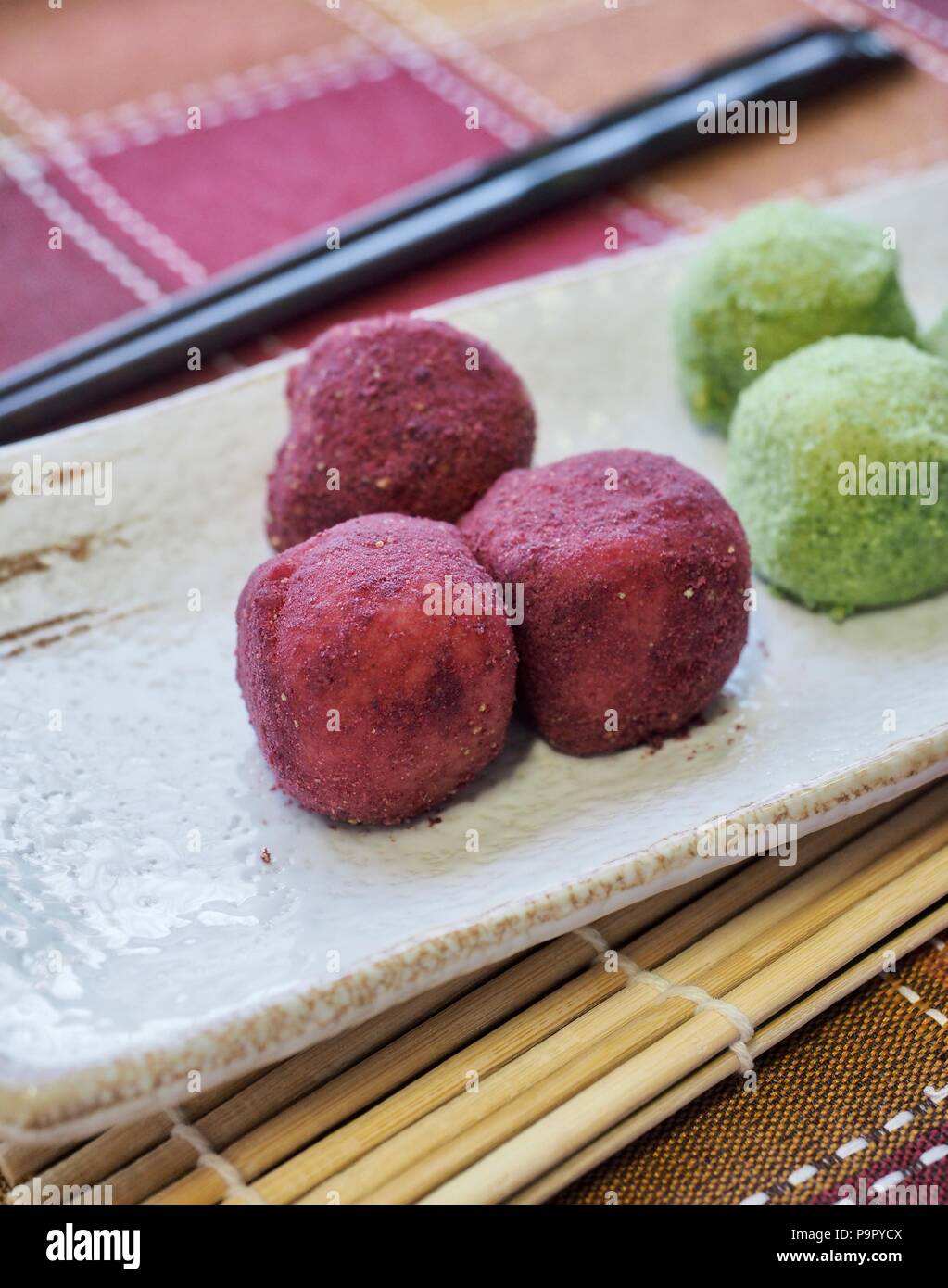 Korea rice cake red bean hi-res stock photography and images - Alamy