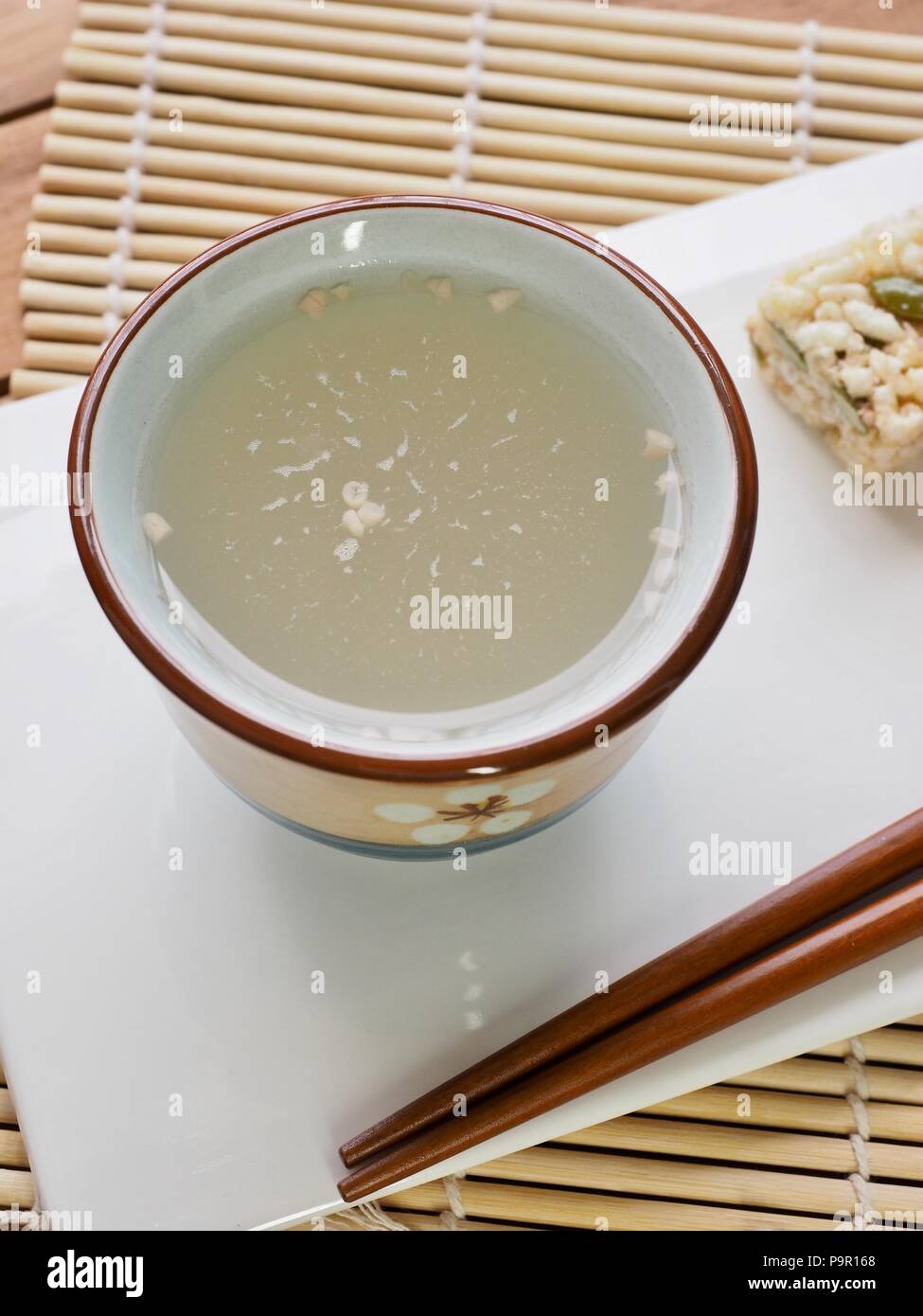 Korean traditional drinks hi-res stock photography and images - Alamy