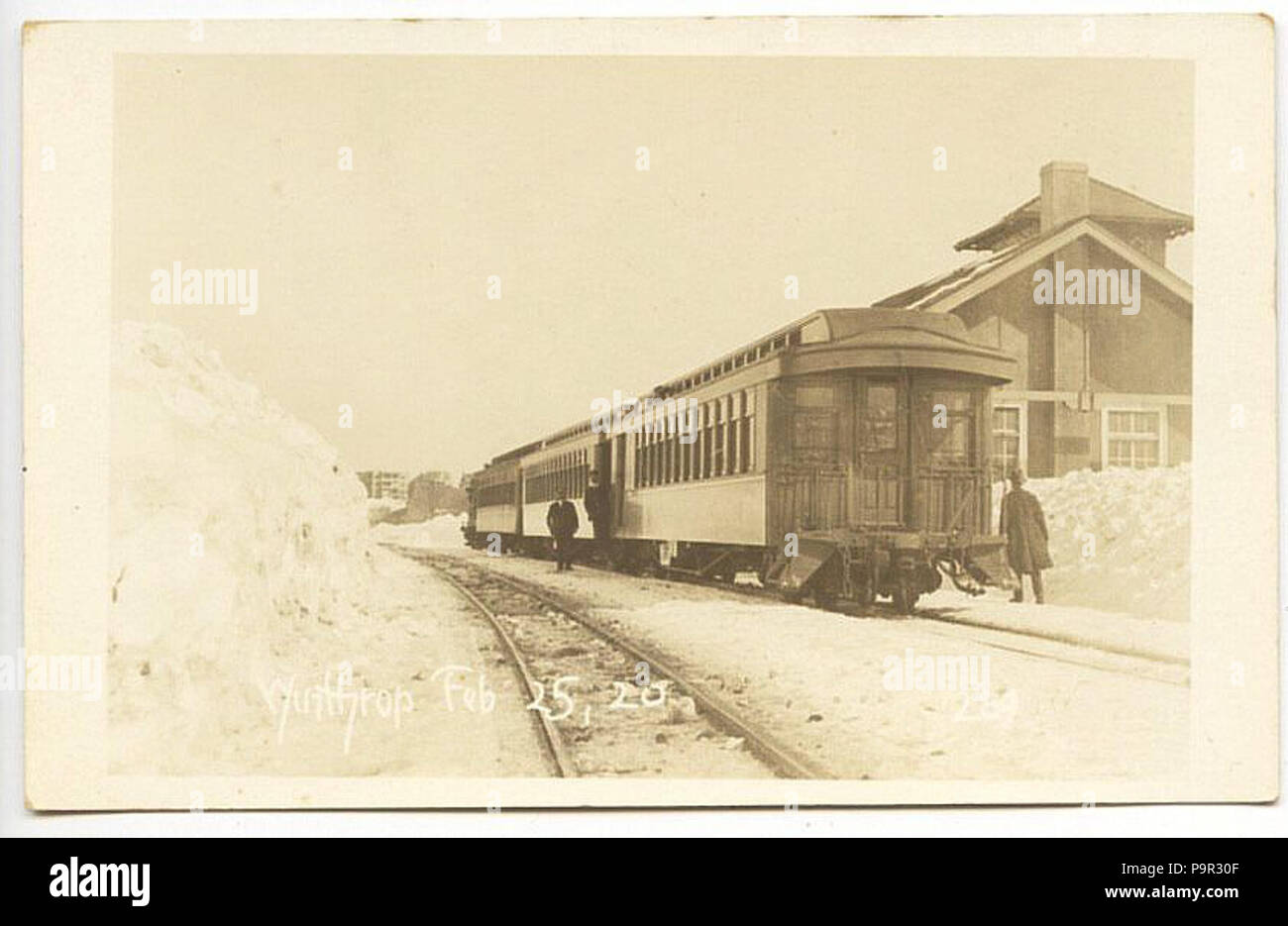 Battery storage power stations hi-res stock photography and images - Alamy