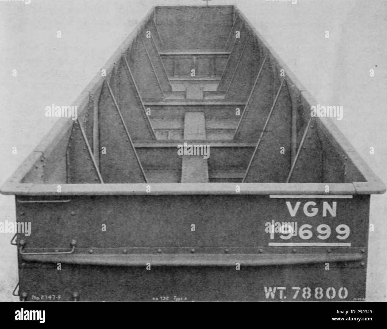 Inside battleship hi-res stock photography and images - Alamy