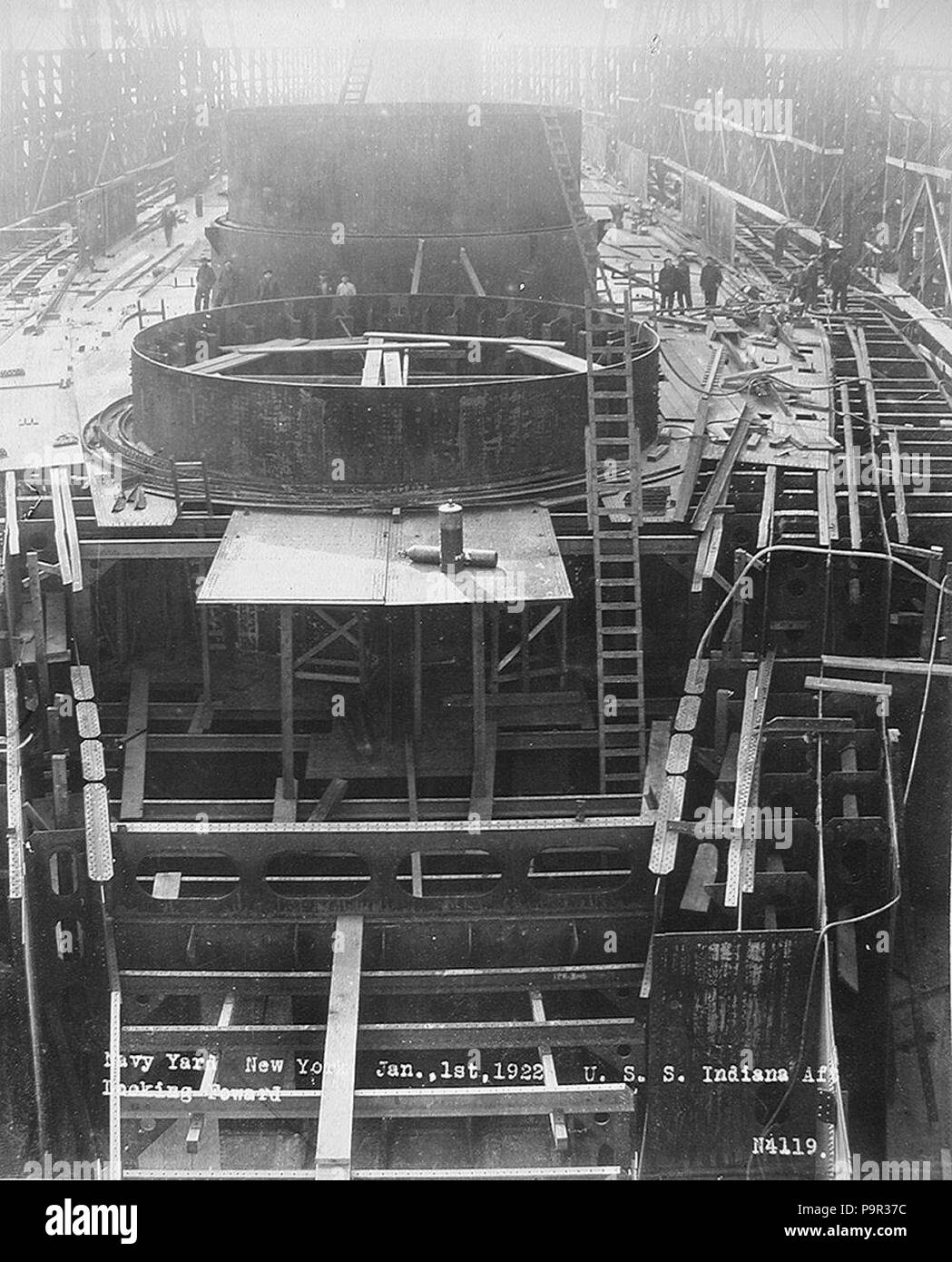 Aft looking forward hi-res stock photography and images - Alamy