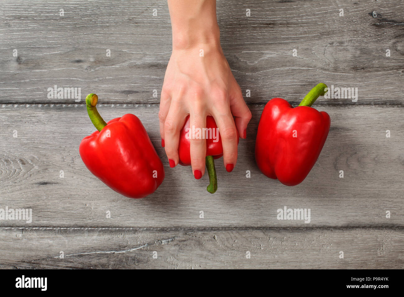 Grab two hands hi-res stock photography and images - Alamy