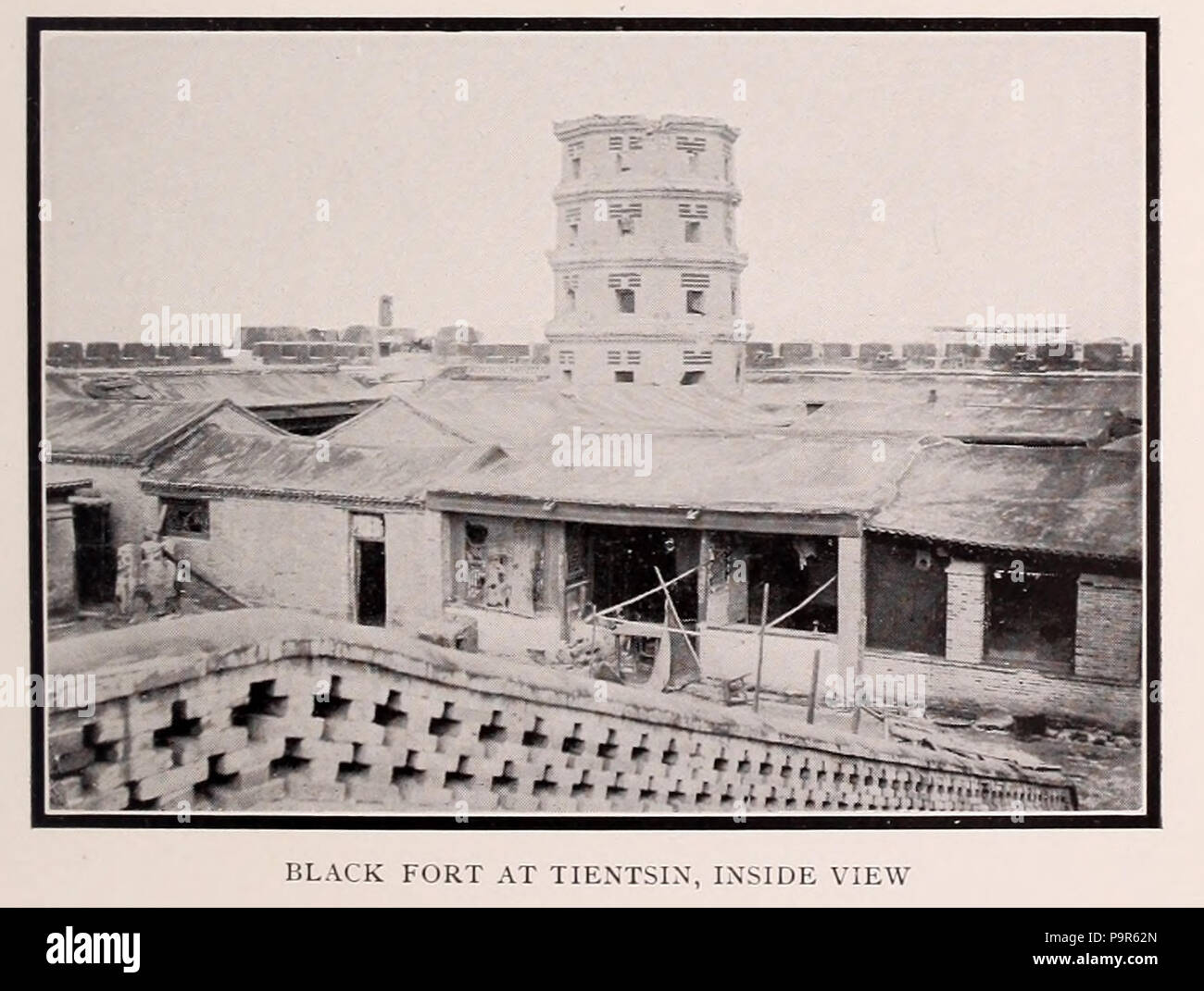 Black fort hi-res stock photography and images - Alamy