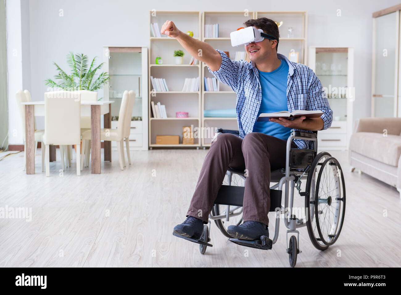 Virtual reality medical student hi-res stock photography and images - Alamy