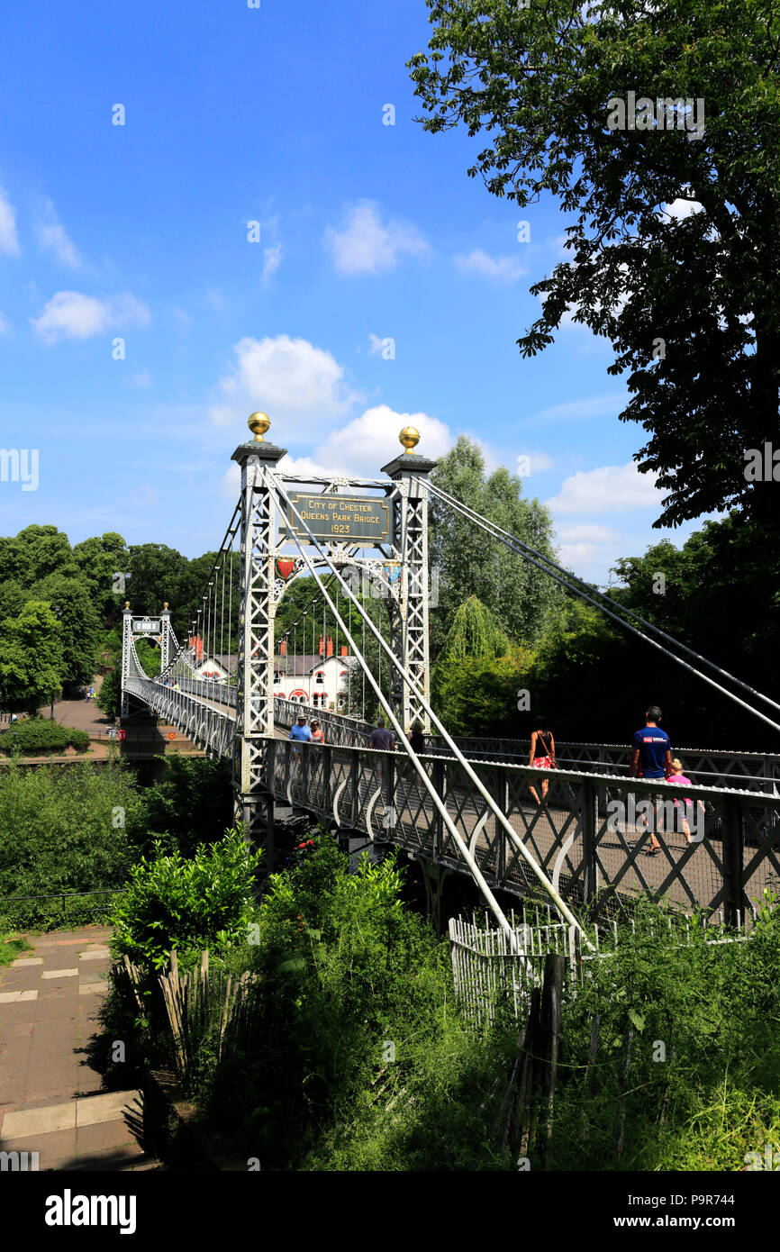 Queens park bridge hi-res stock photography and images - Alamy