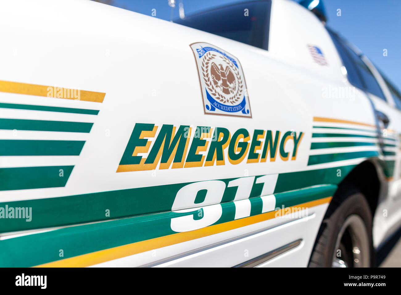911 emergency logo hi-res stock photography and images - Alamy