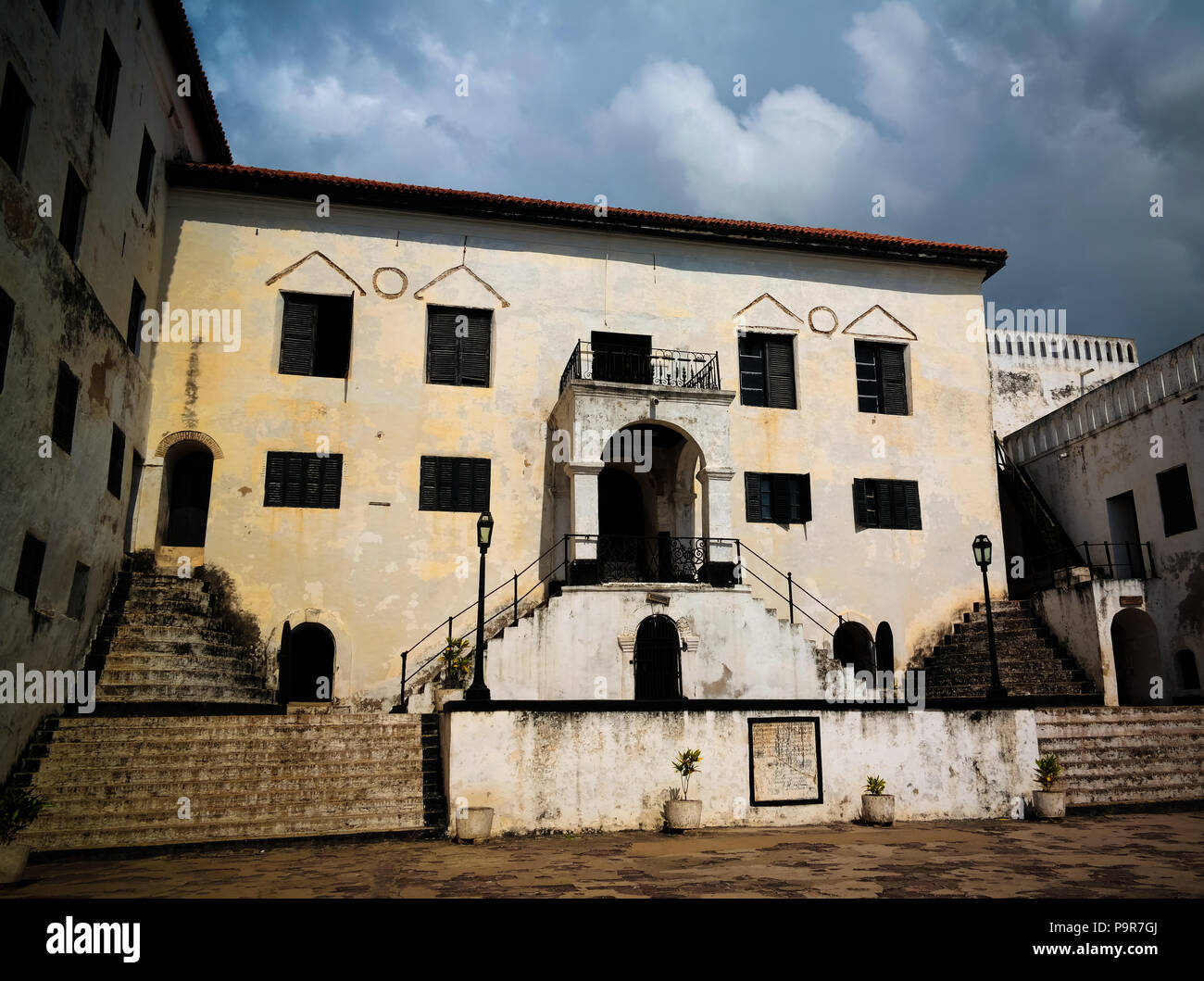 Interior view to Elmina castle and fortress in Ghana Stock Photo - Alamy