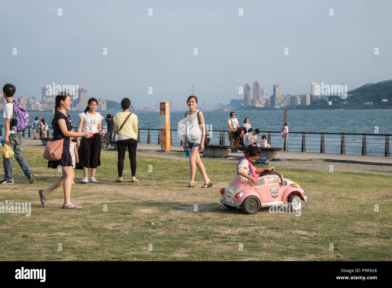 Damshui,Tamsui,port,sea,river,coast,coastline,Taipei,Taiwan,China ...