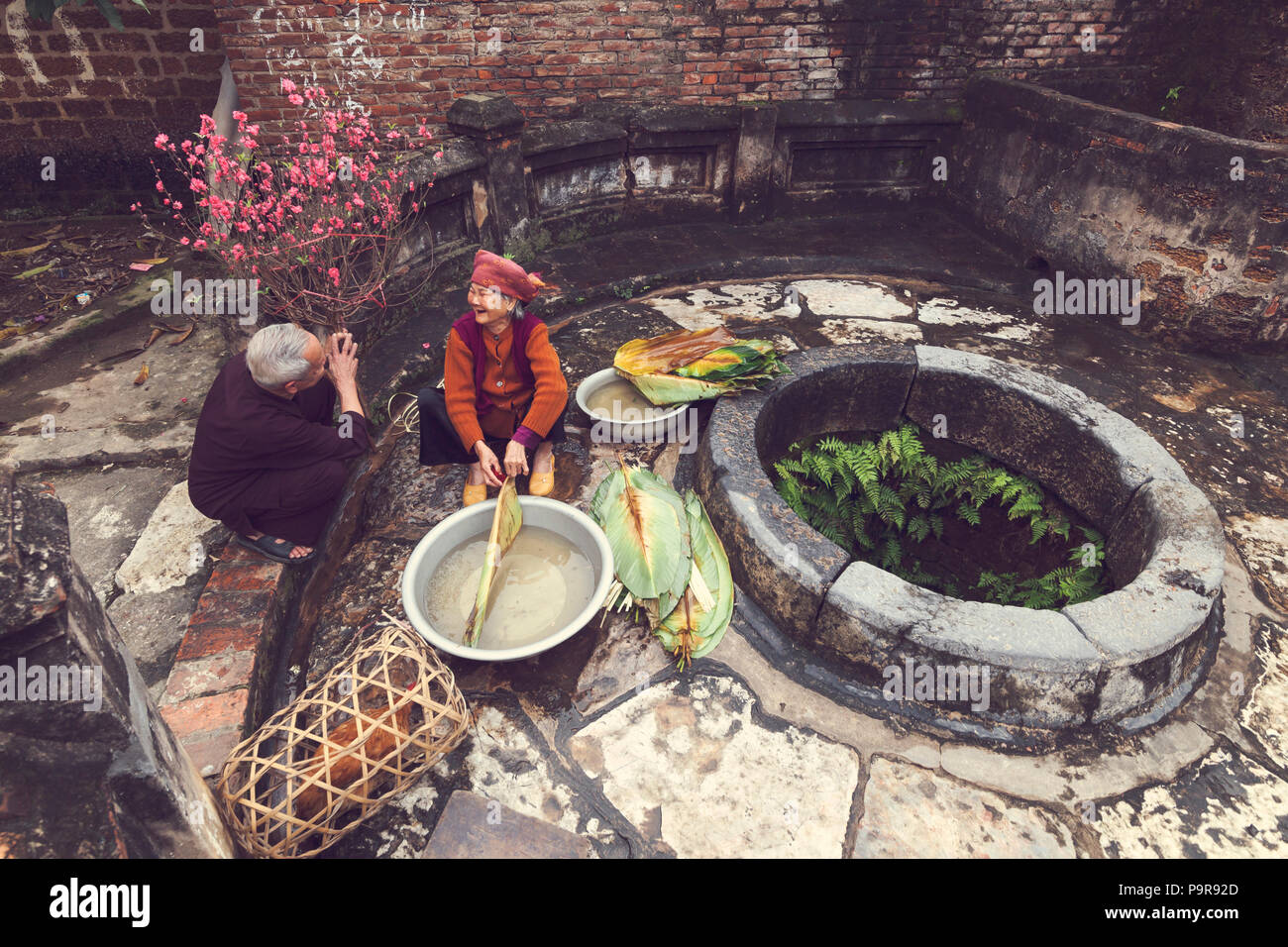 Vietnamese life style in the morning hi-res stock photography and ...