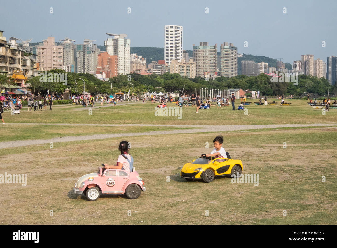 Damshui,Tamsui,port,sea,river,coast,coastline,Taipei,Taiwan,China ...