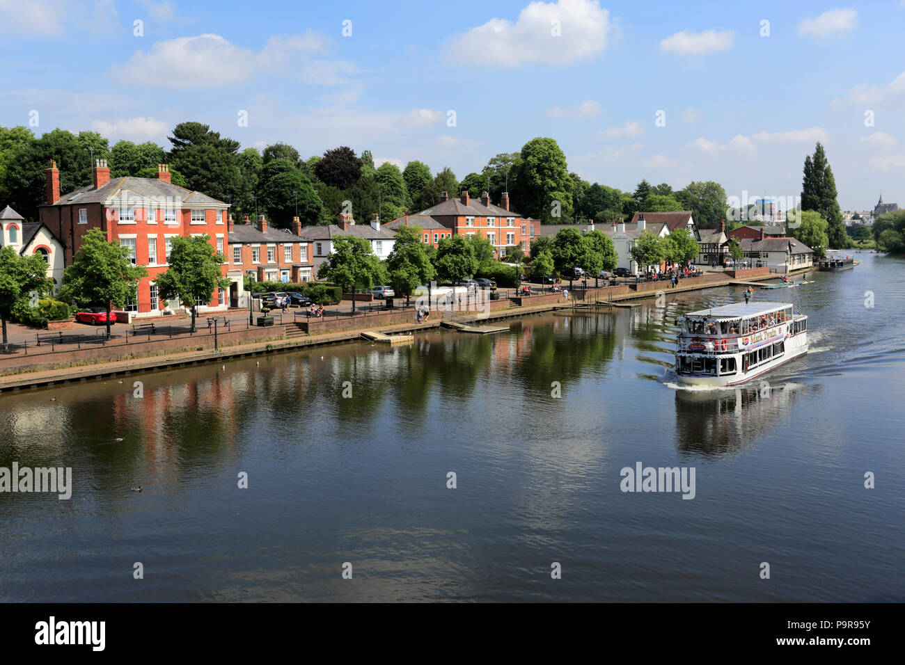 Old boats on river dee hi-res stock photography and images - Alamy