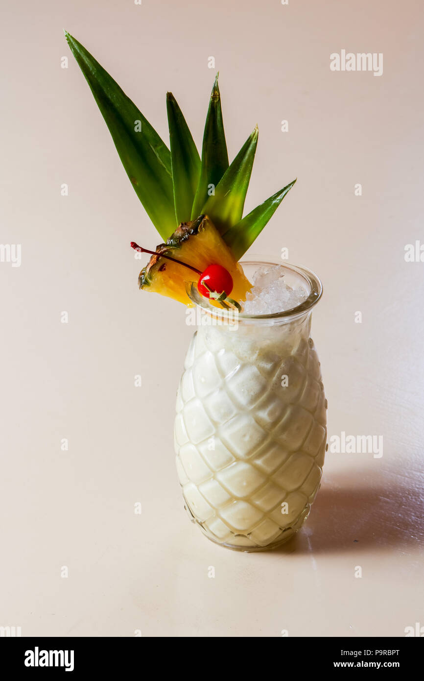Hawaii cocktail bar drink Stock Photo - Alamy