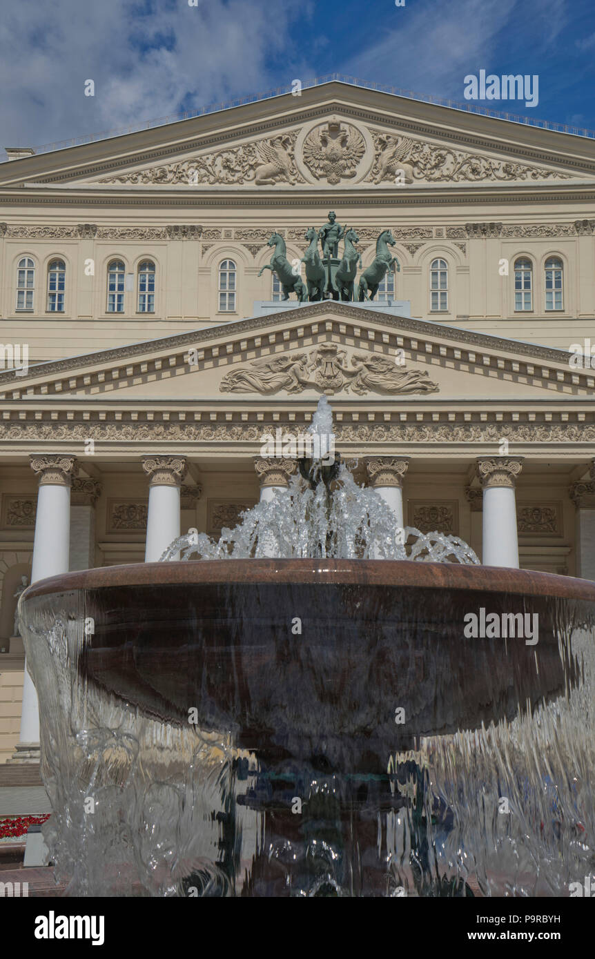 Bolshoi ballet theatre hi-res stock photography and images - Alamy